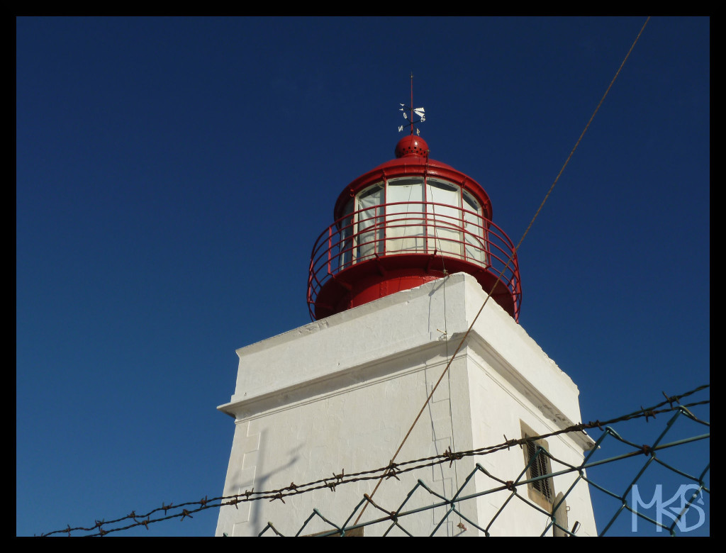 Madeira - Lighthouse - Traveling Rockhopper Blog