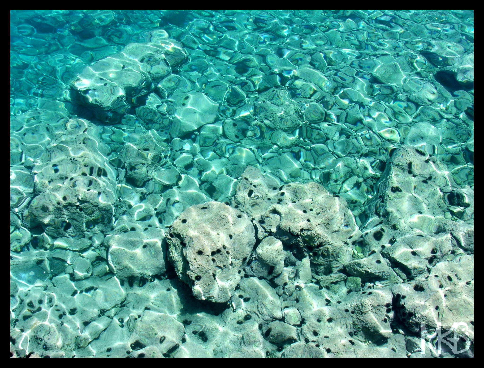 Crete - Water - Traveling Rockhopper