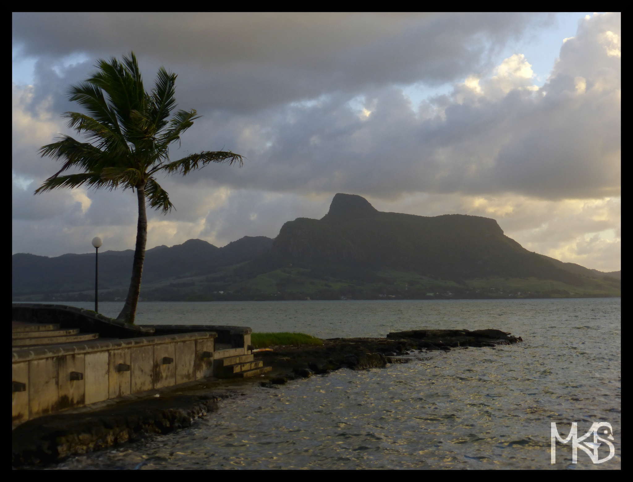 Mauritius - Volcanic Island - Traveling Rockhopper