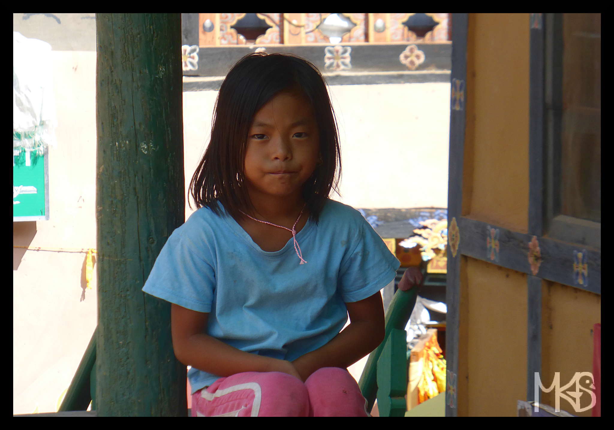 Bhutan - People - Traveling Rockhopper